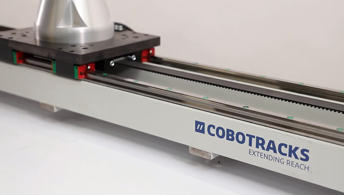 Cobotracks - 7th axis linear motion solution for Universal Robots